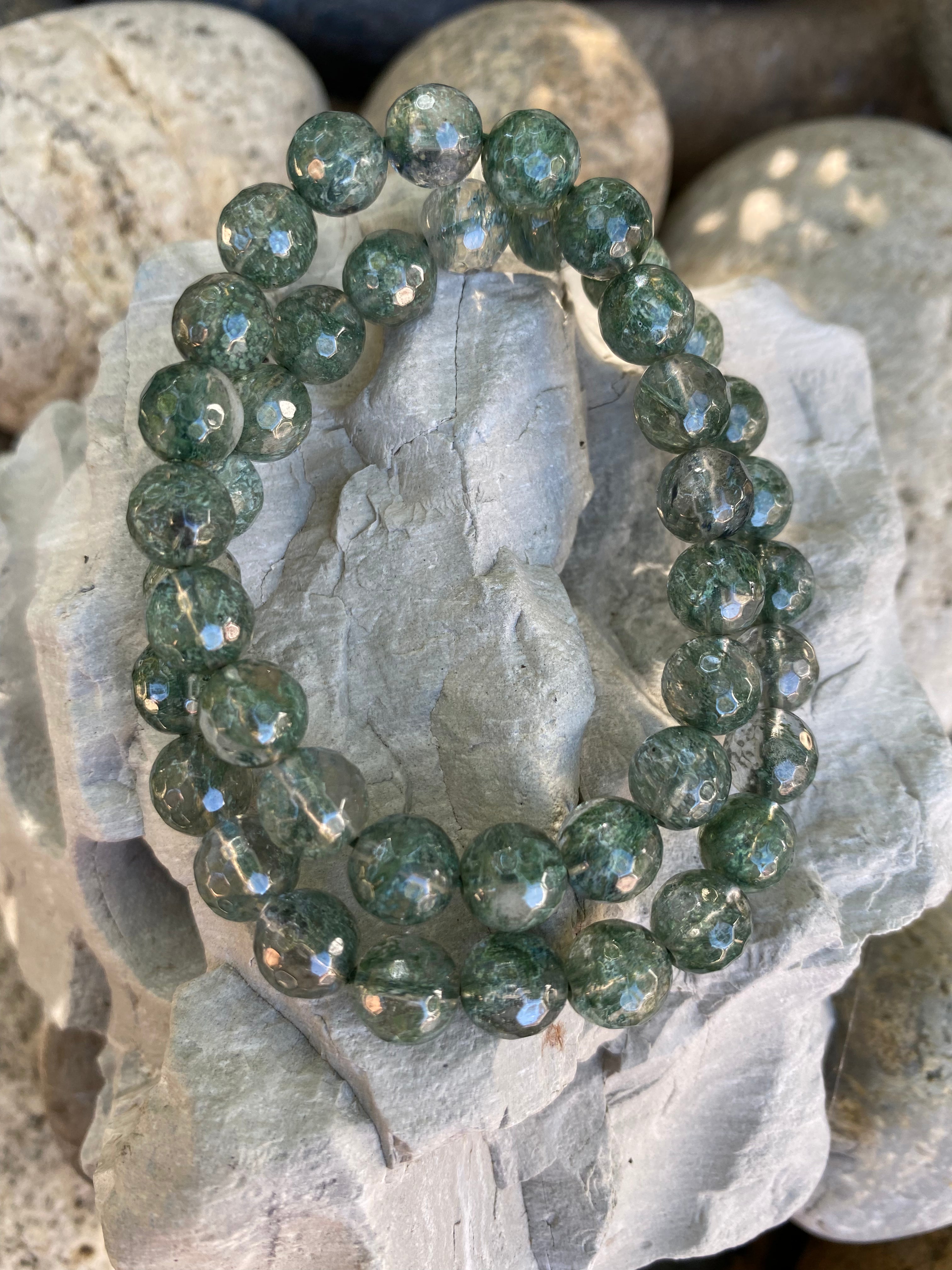 GREEN LODOLITE (aka GARDEN QUARTZ aka PHANTOM QUARTZ) – LoveysCrystals